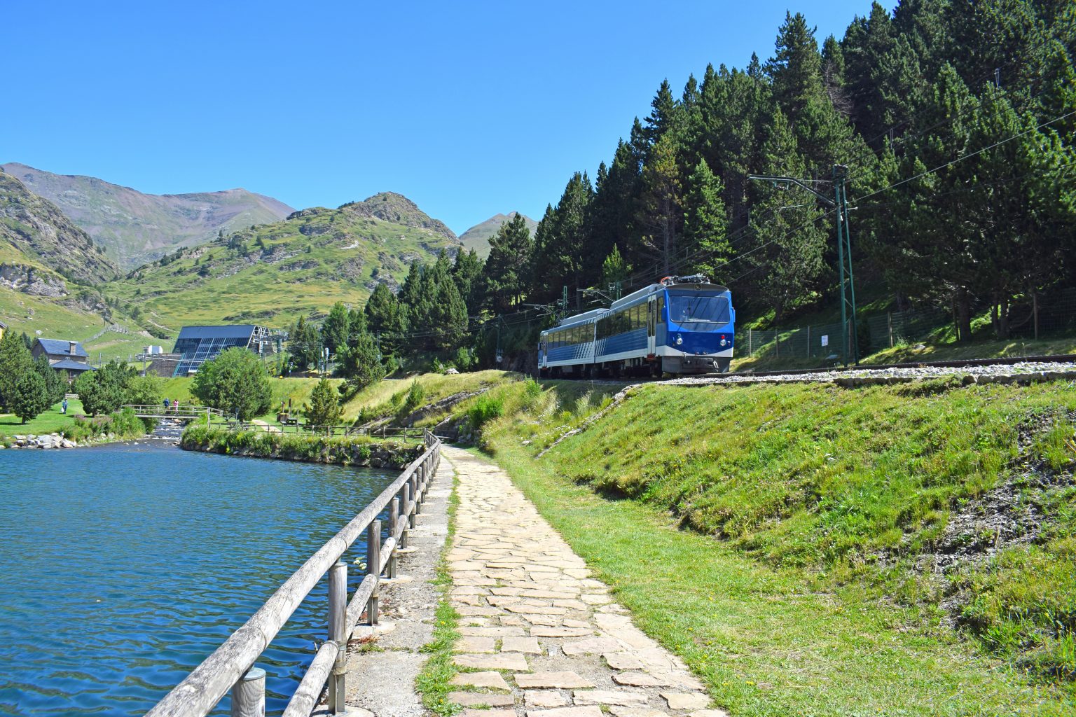 Séjour Découverte des Trains Pyrénéens - Les Voyages de Micheline